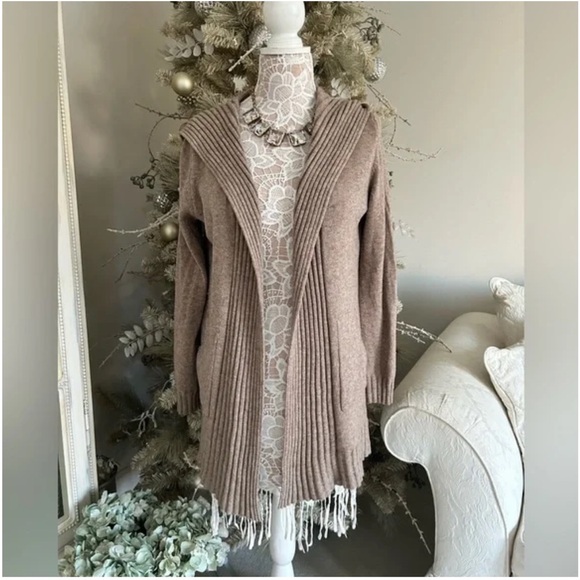 Cyrus | Sweaters | Nwt Cyrus Beige Womens Open Cardigan With Hood ...